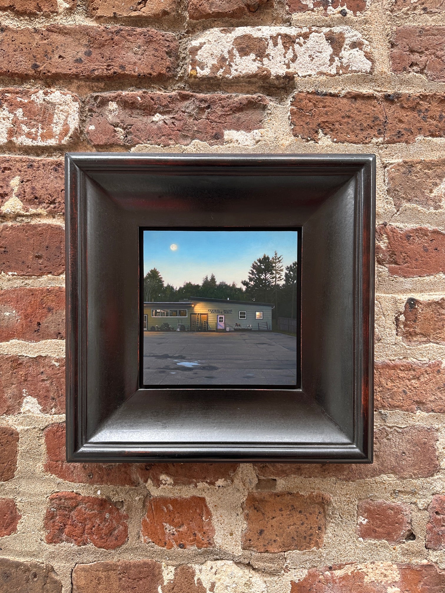 Antique – Robert Lange Studios